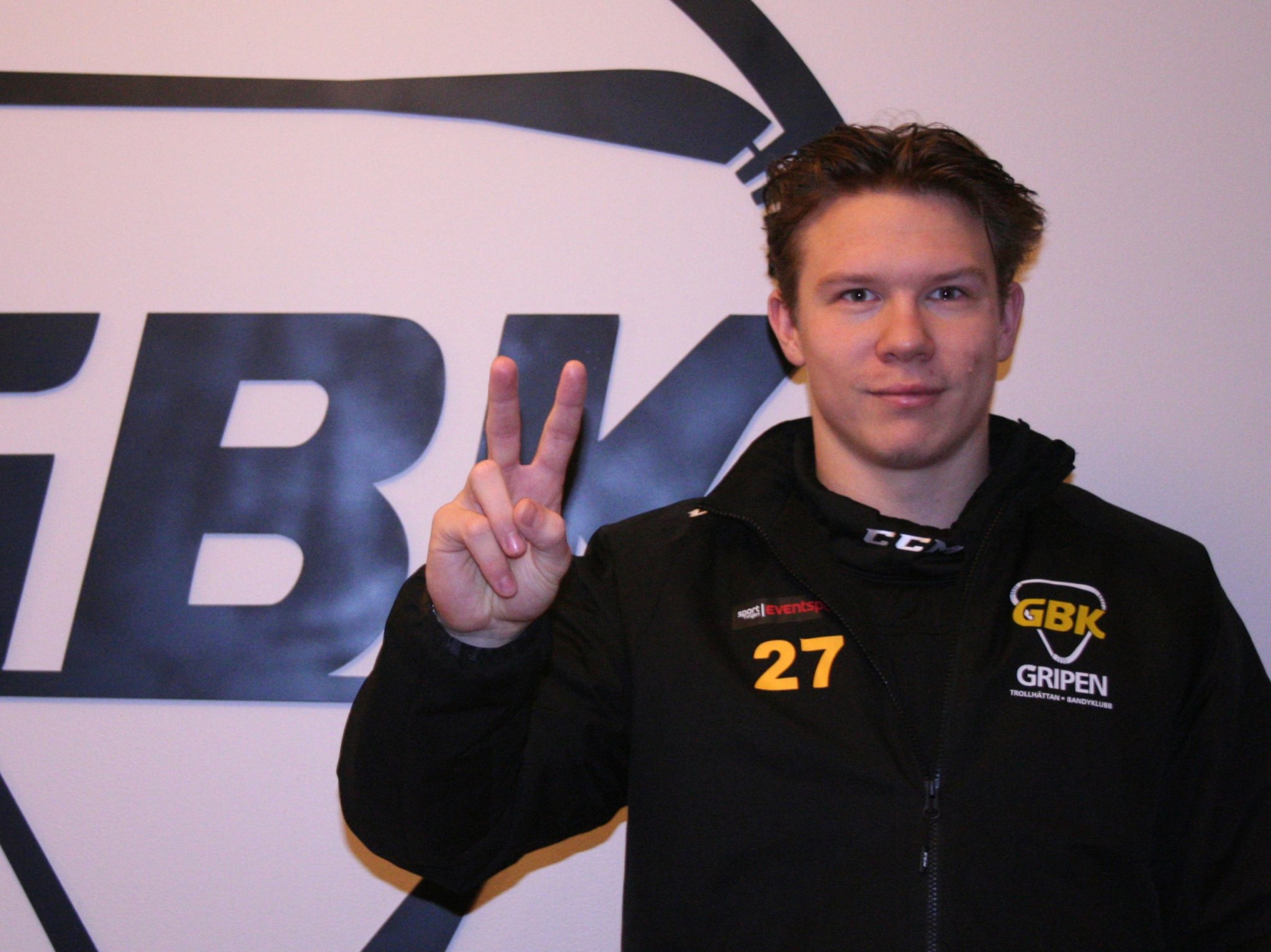 Gripen Trollhättan BK | ADAM BJÖRK KLAR FÖR 2 ÅR!